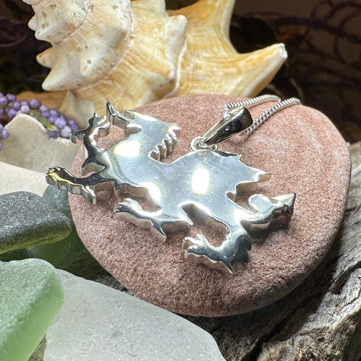 Popular Welsh Symbols in Sterling Silver Jewelry: Perfect Gifts with M ...