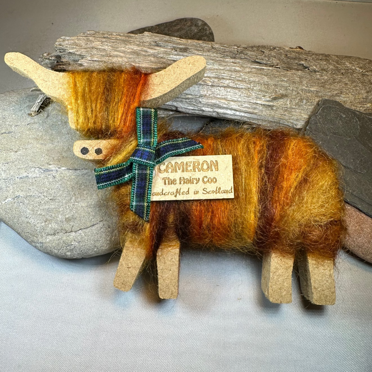 Scottish Highland Cow Figurine – Celtic Crystal Design Jewelry