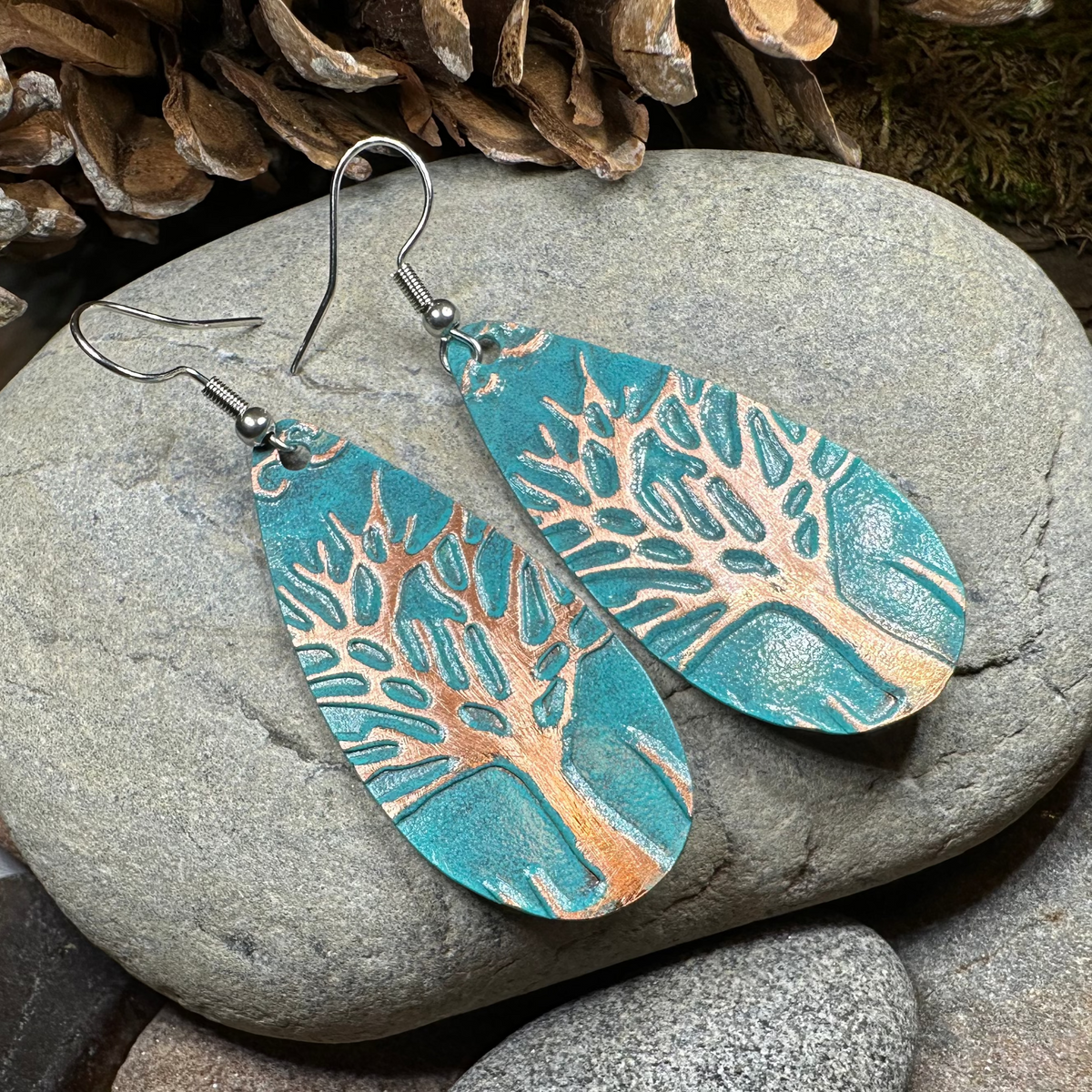 Oakwind Tree of Life Copper Earrings – Celtic Crystal Design Jewelry