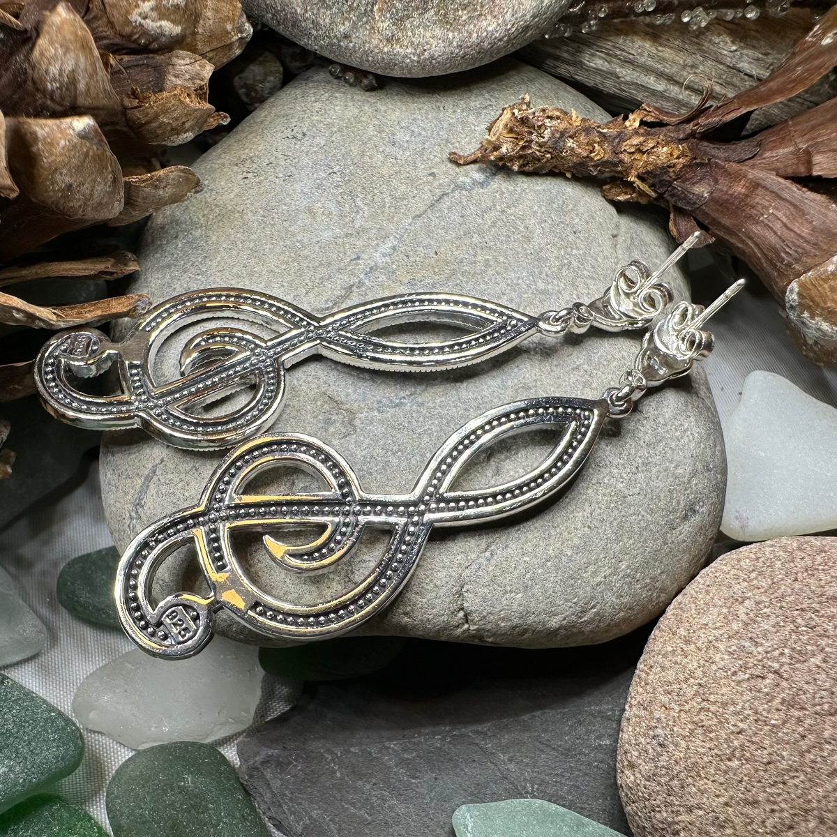 Prima Donna Music Note Earrings – Celtic Crystal Design Jewelry
