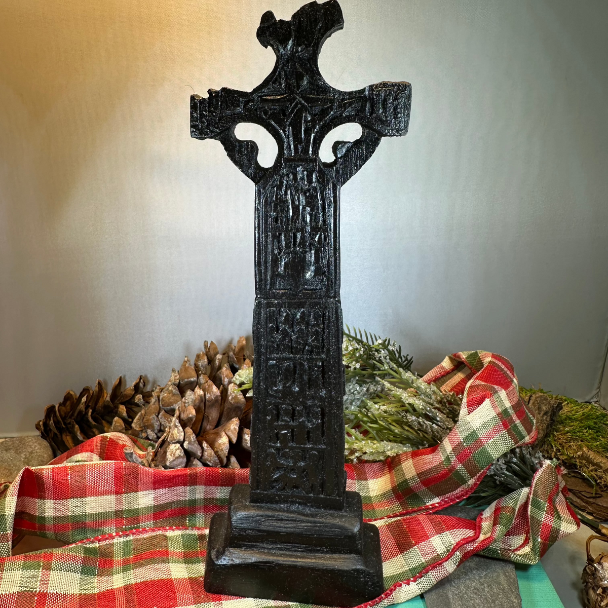Donaghmore Celtic Cross Turf Statue – Celtic Crystal Design Jewelry
