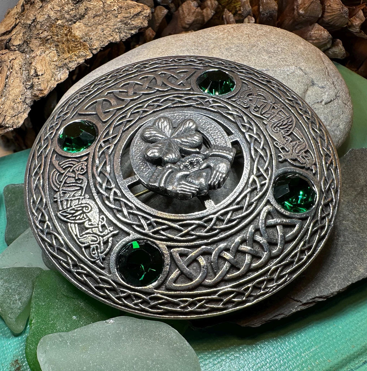Irish Pride Claddagh Plaid Pin – Celtic Crystal Design Jewelry