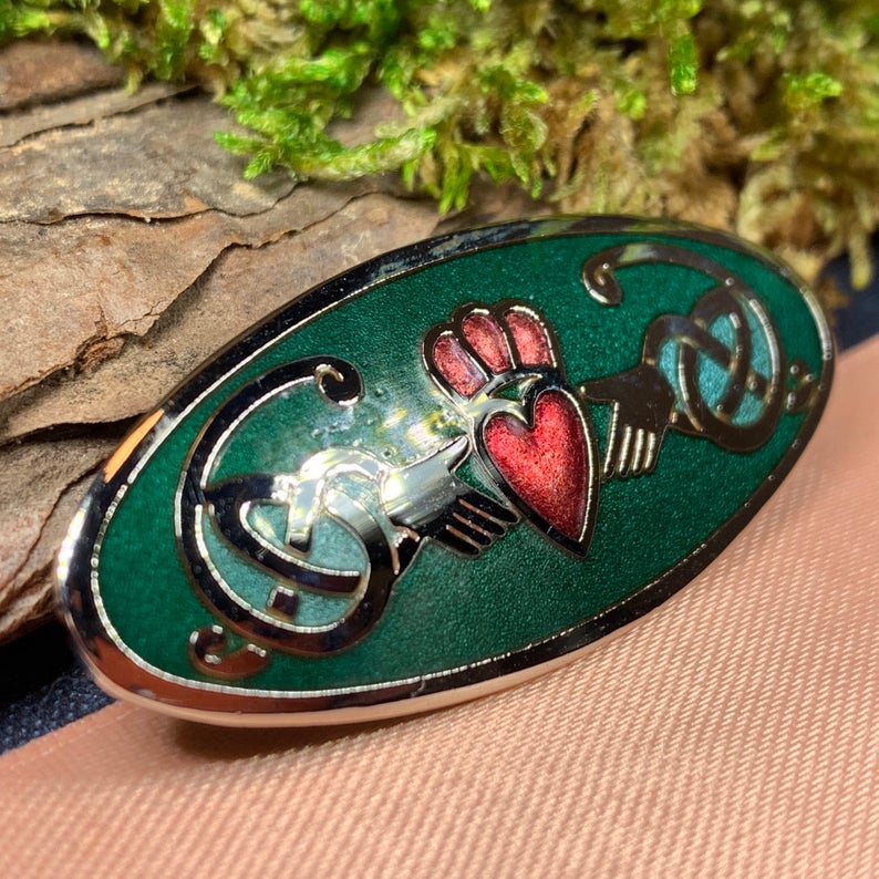 Enamel Oval Irish Claddagh Brooch – Celtic Crystal Design Jewelry