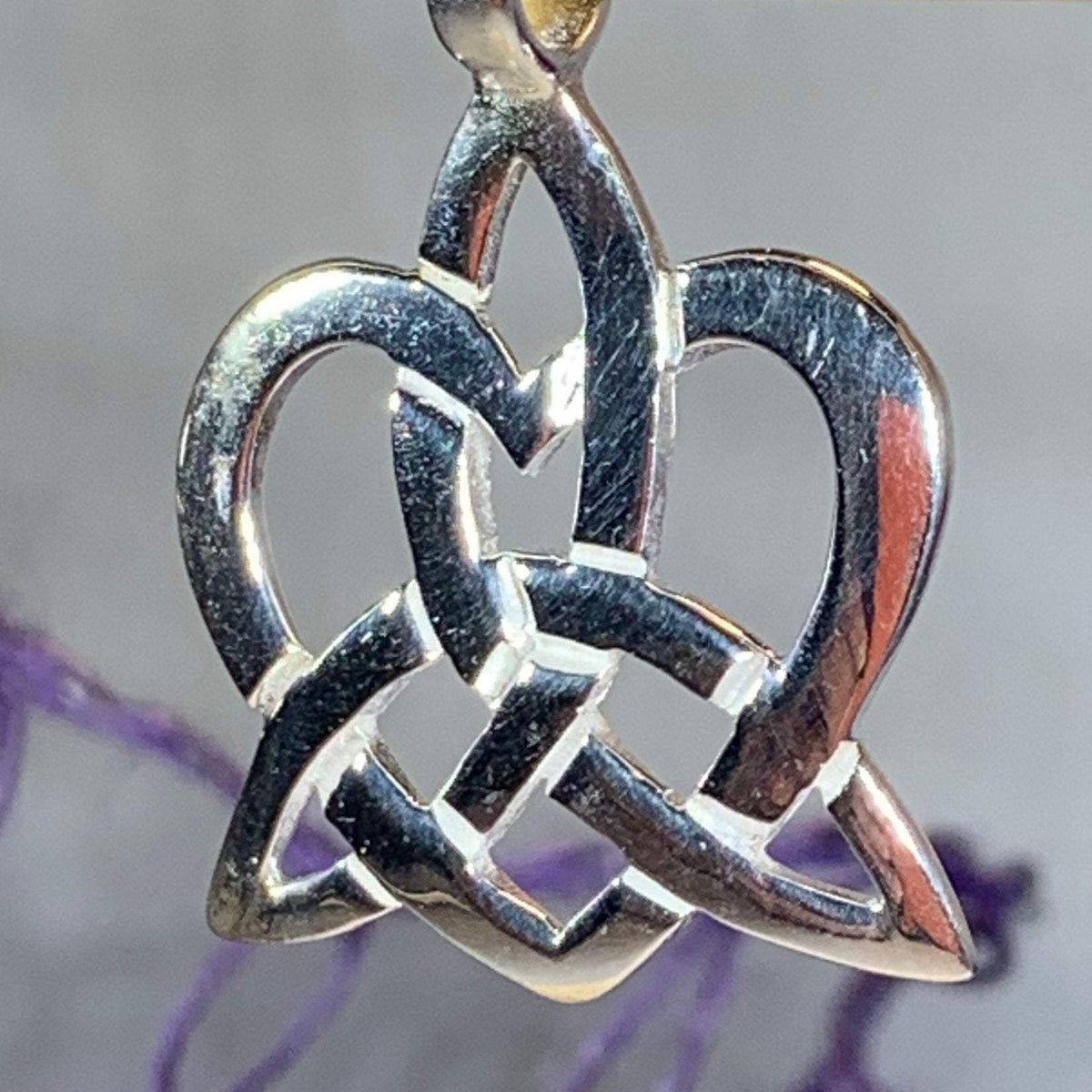 Trinity Love Knot Necklace – Celtic Crystal Design Jewelry