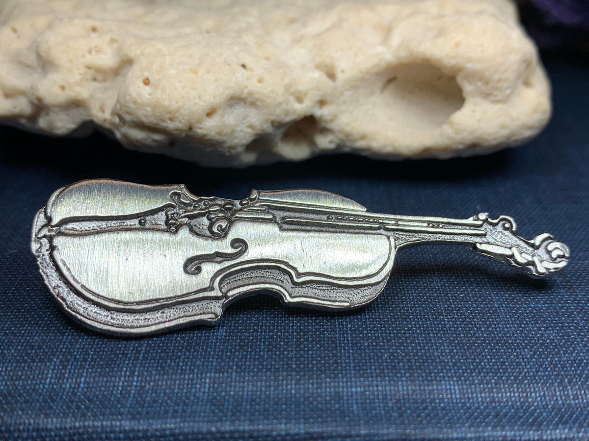 Irish Fiddle Celtic Brooch – Celtic Crystal Design Jewelry