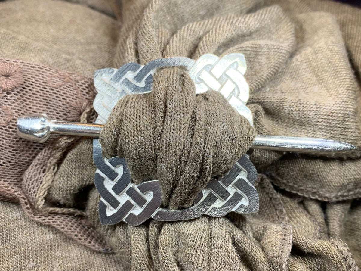 Ailsa Celtic Scarf Ring – Celtic Crystal Design Jewelry