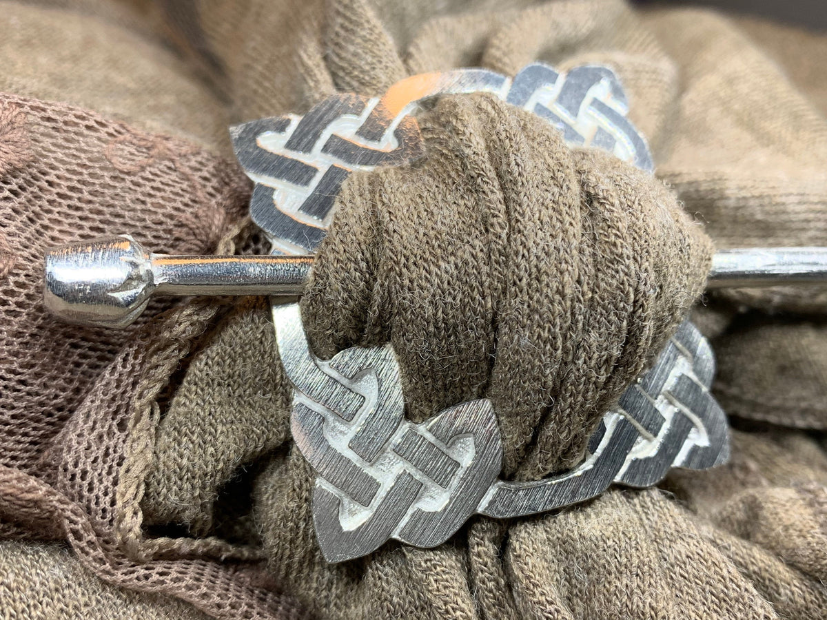 Ailsa Celtic Scarf Ring – Celtic Crystal Design Jewelry