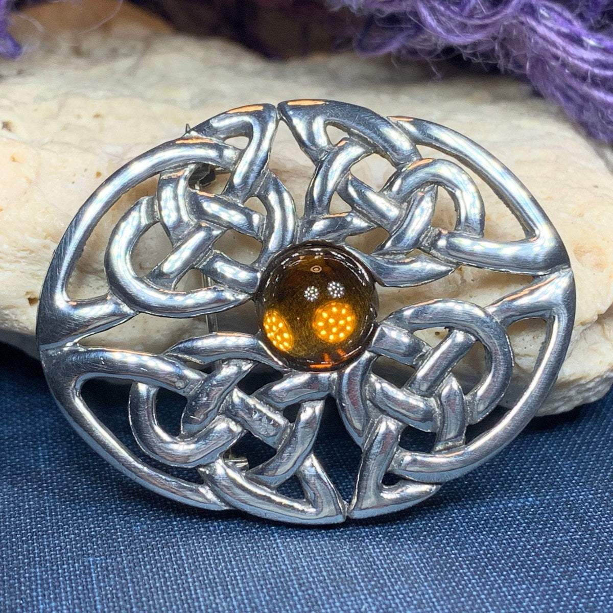 Amber Oval Celtic Knot Brooch – Celtic Crystal Design Jewelry