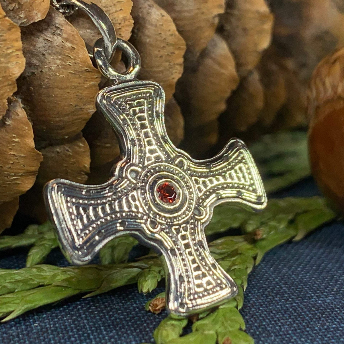 Saint Cuthbert Celtic Cross Necklace – Celtic Crystal Design Jewelry