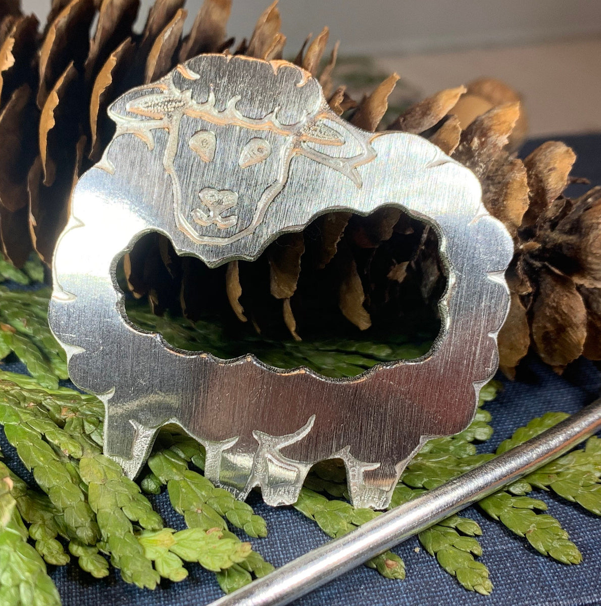 Wooly Sheep Scarf Ring – Celtic Crystal Design Jewelry