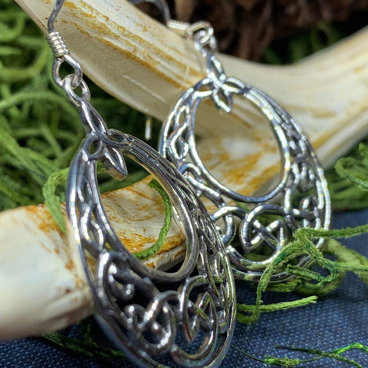 Minerva Celtic Knot Earrings – Celtic Crystal Design Jewelry