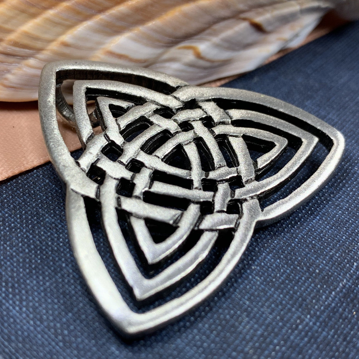 Yvonne Trinity Knot Brooch – Celtic Crystal Design Jewelry