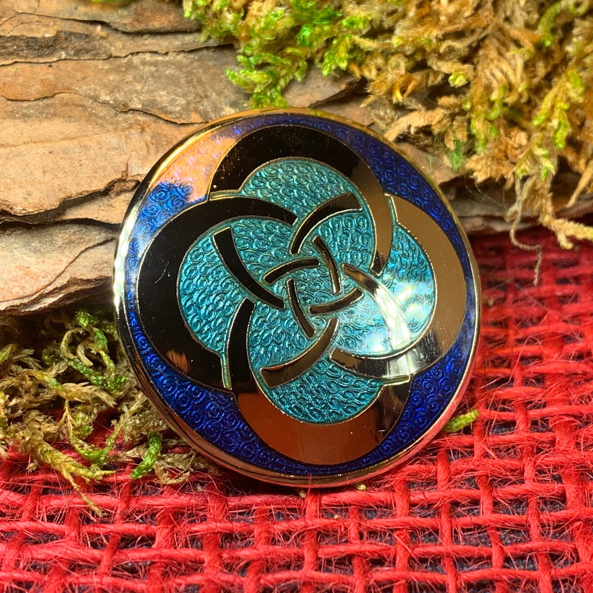 Five Fold Celtic Brooch – Celtic Crystal Design Jewelry