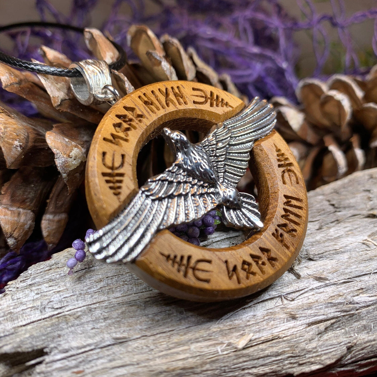 Skorr Raven Necklace – Celtic Crystal Design Jewelry