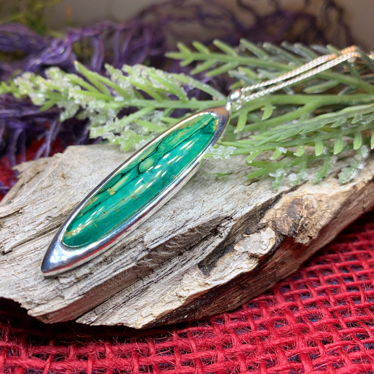 Scottish Highlands Heathergems Necklace – Celtic Crystal Design Jewelry