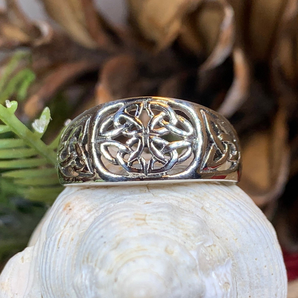 Radelia Celtic Knot Ring – Celtic Crystal Design Jewelry