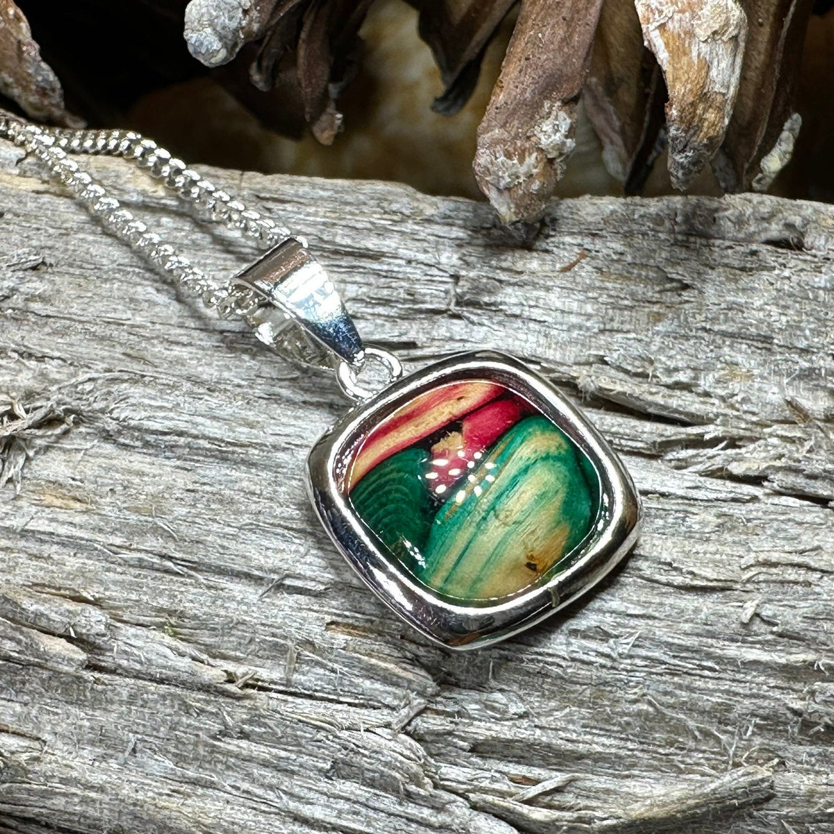 Mira Heathergems Celtic Necklace – Celtic Crystal Design Jewelry