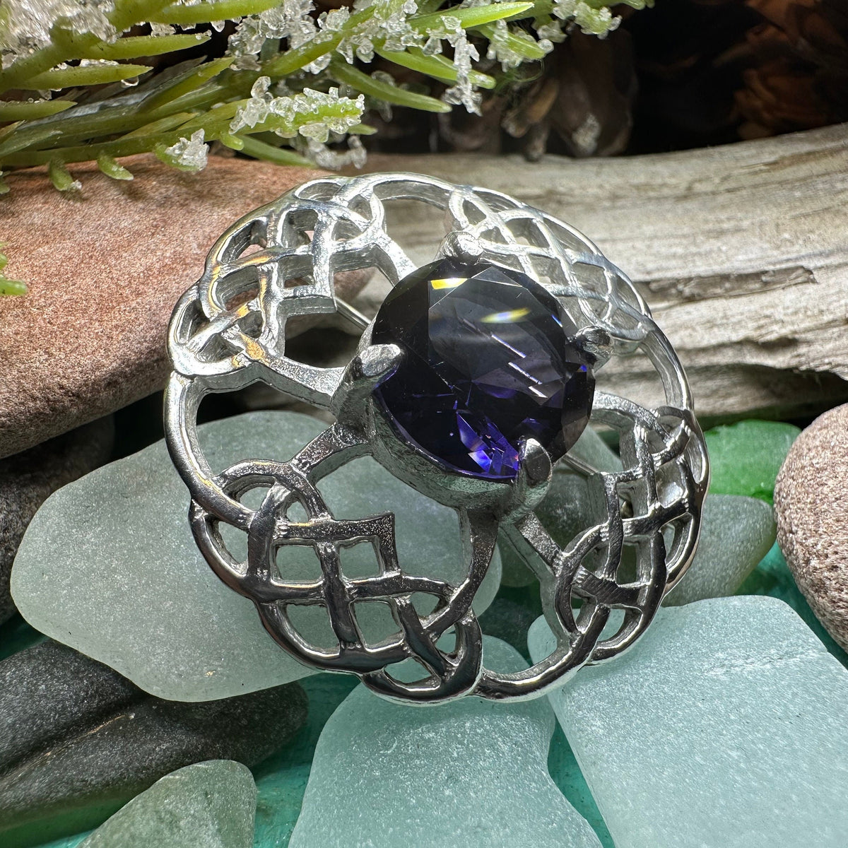 Aurelia Celtic Knot Brooch – Celtic Crystal Design Jewelry