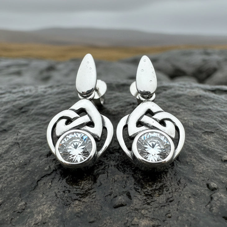 Kellei Celtic Knot Post Earrings – Celtic Crystal Design Jewelry
