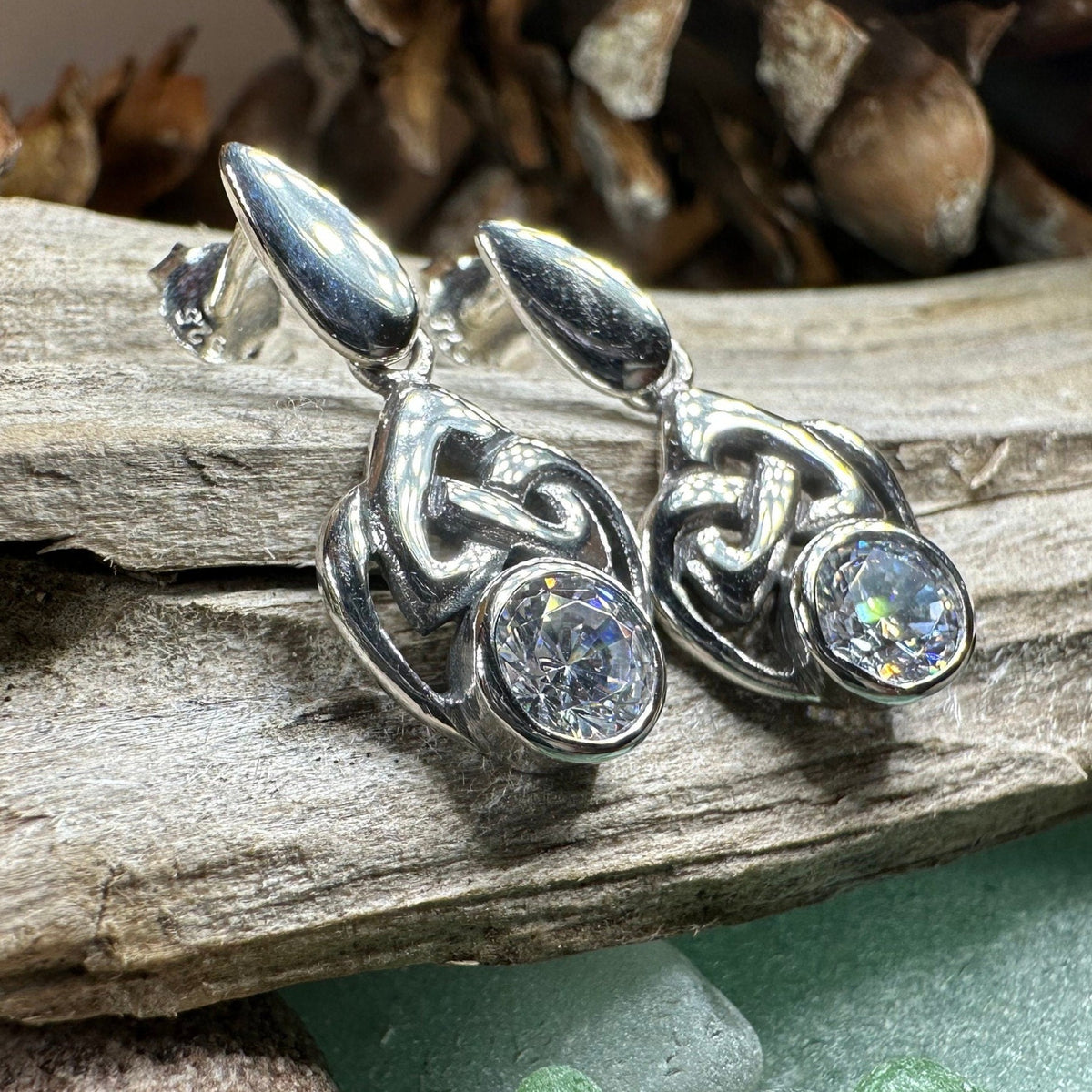 Kellei Celtic Knot Post Earrings – Celtic Crystal Design Jewelry