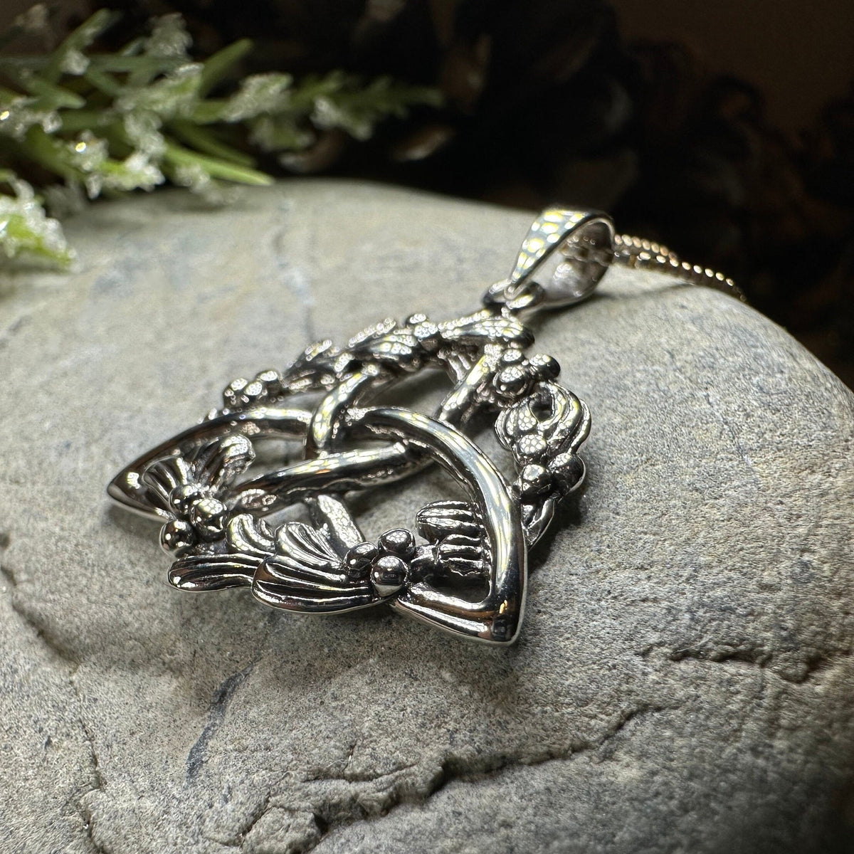 Mystic Mistletoe Triquetra Necklace – Celtic Crystal Design Jewelry