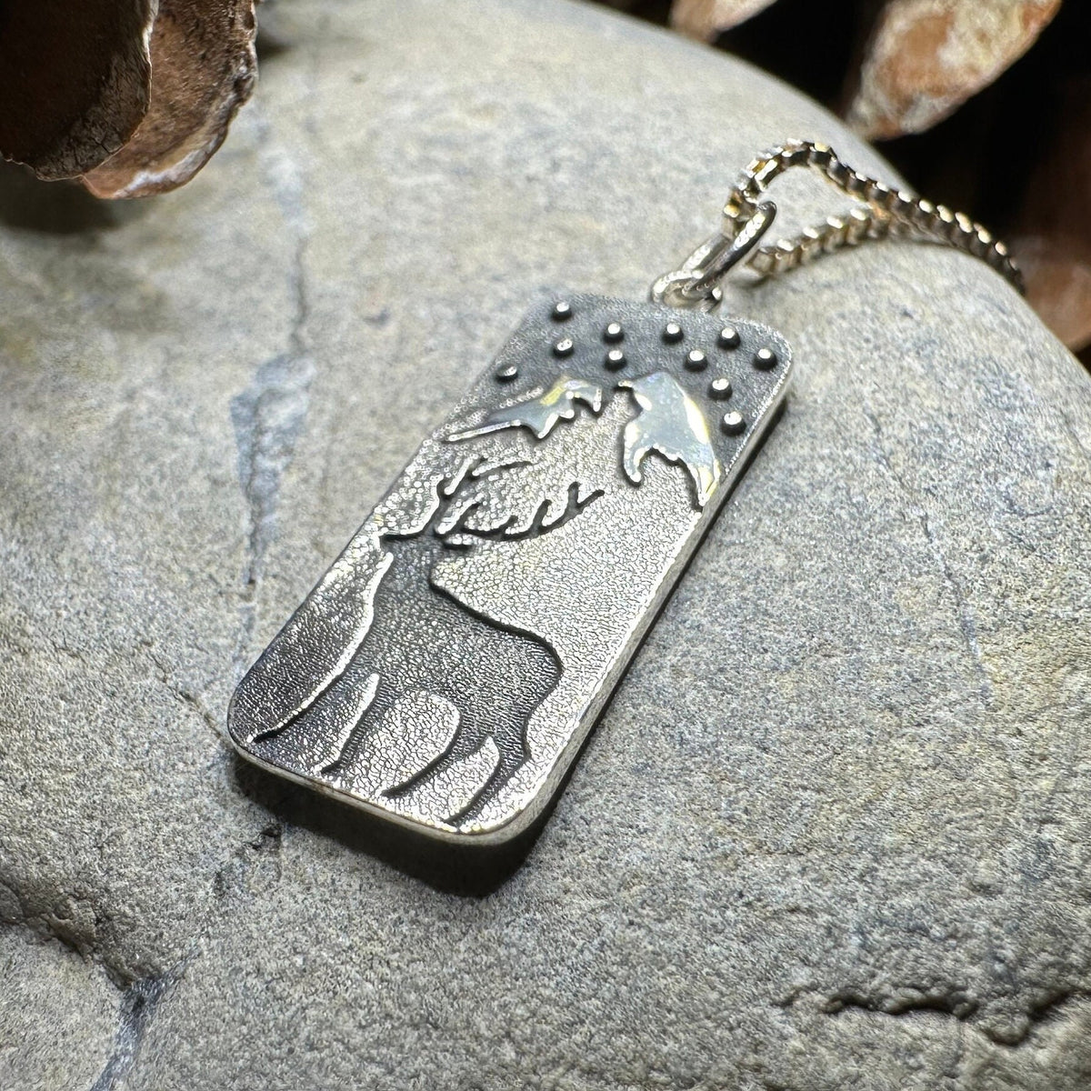 Highland Nightime Stag Necklace – Celtic Crystal Design Jewelry